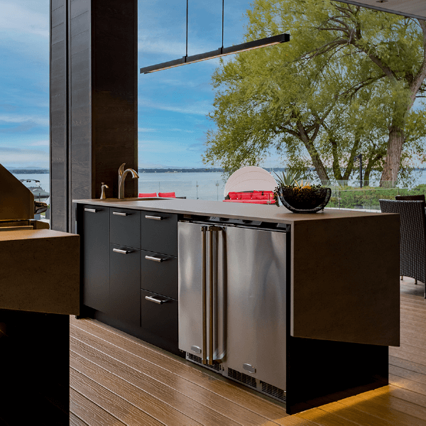 Outdoor Kitchen – Jensen Beach Aluminum & Windows