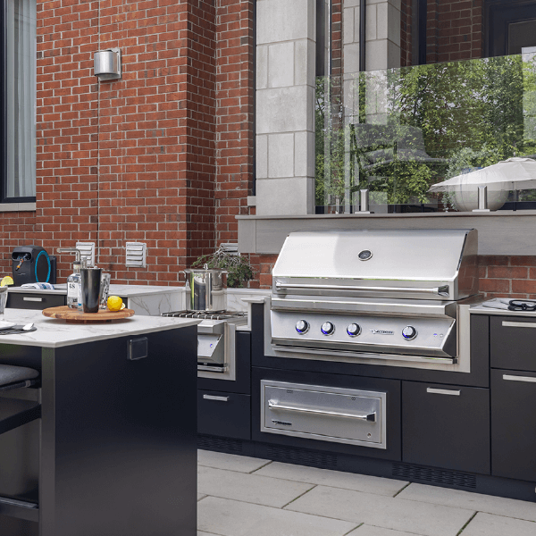 Outdoor Kitchen – Jensen Beach Aluminum & Windows
